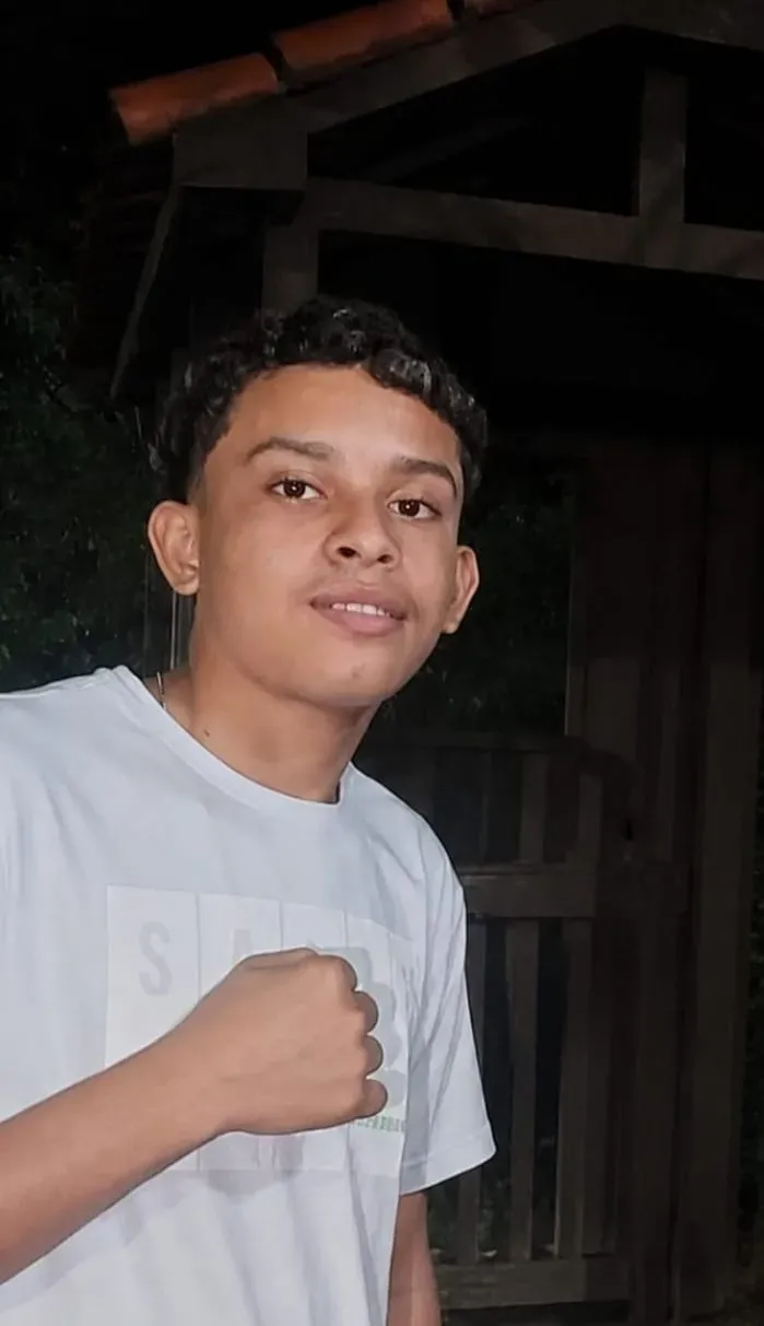 Dois jovens são intubados após grave acidente que matou adolescente em ...